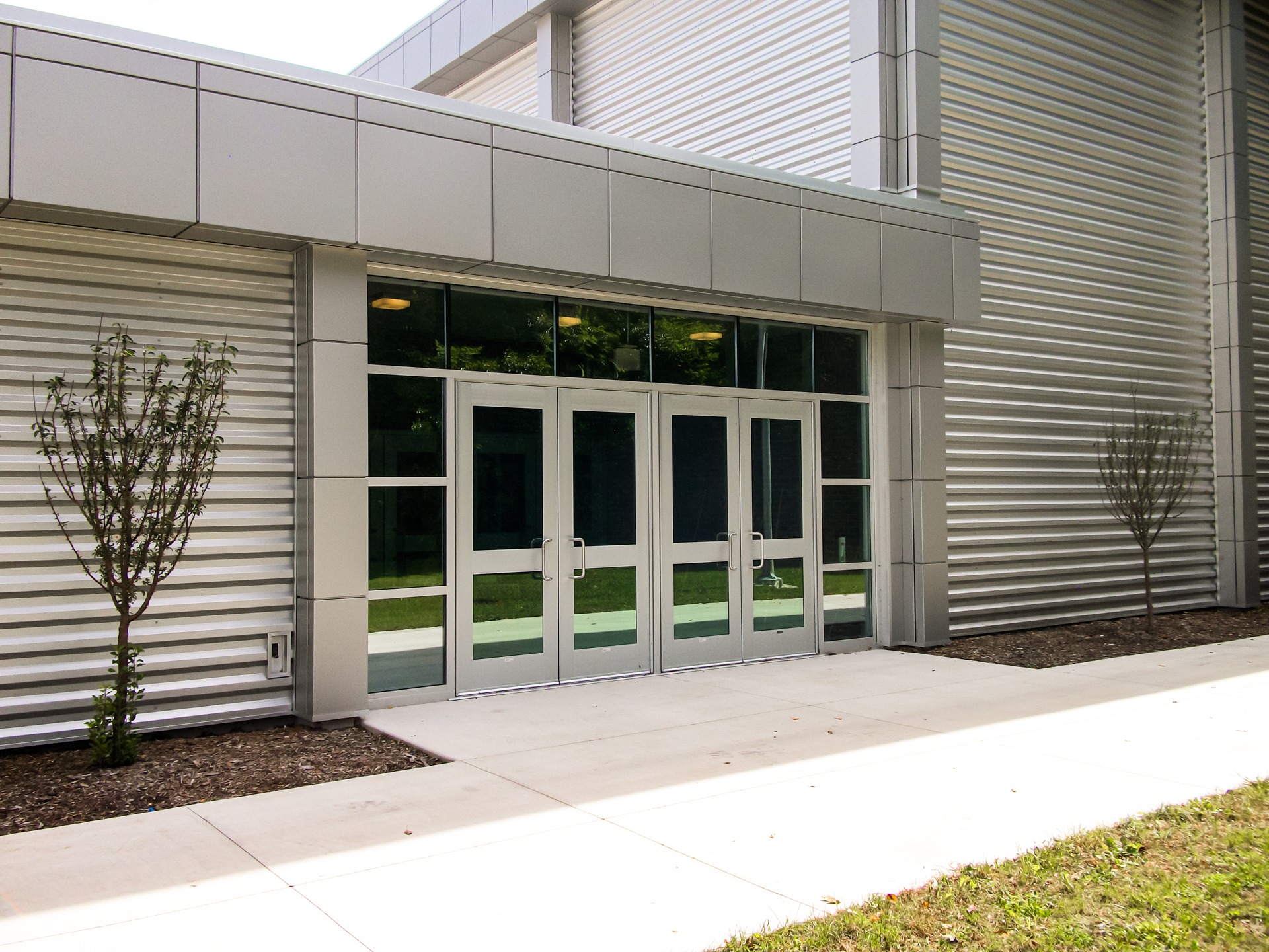 2 ½” Face Aluminum Curtain Wall Framing Systems - Cross Aluminum